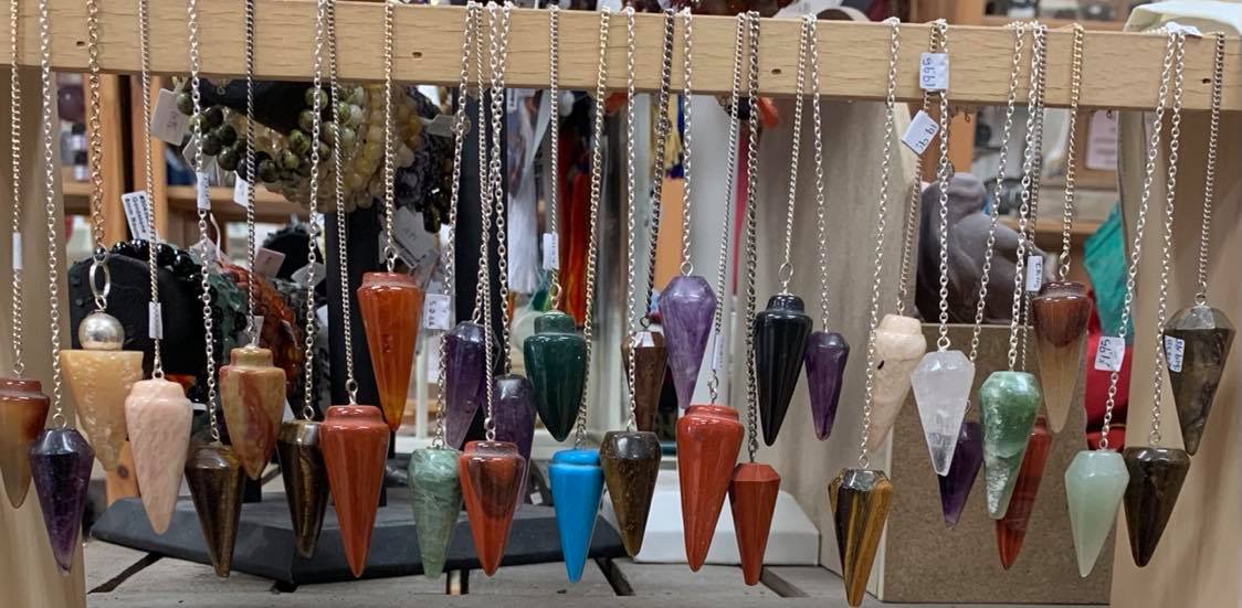 Pendulum, Assorted Stones – Planet Botanix Ottawa